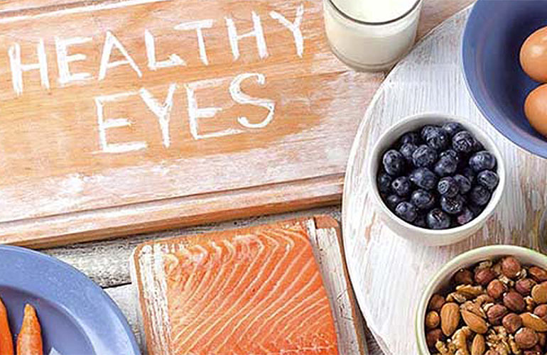 Are you eating the foods that are best for your eyes? | Reader's Digest ...